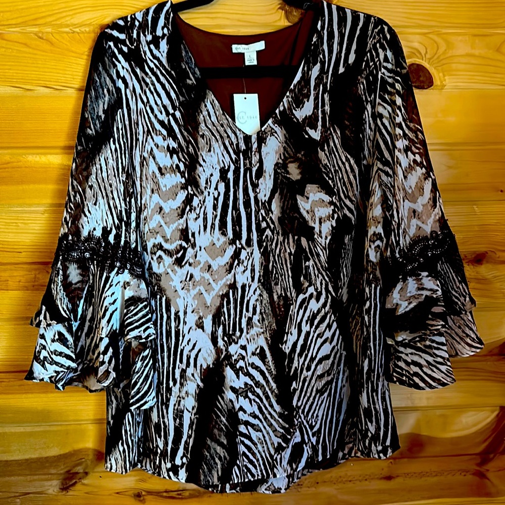 Nwt Beautiful Blouse - Gem